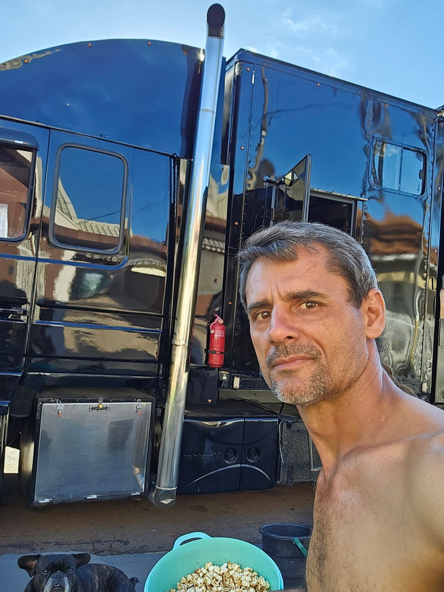 Solitário Passou A Carreta Em Berto Silva O Choro Já Começou - Fatos e ...